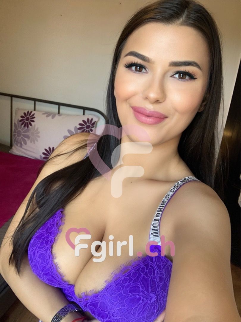 Lucy Massage - Masseuse érotique à Montreux très sensuelle